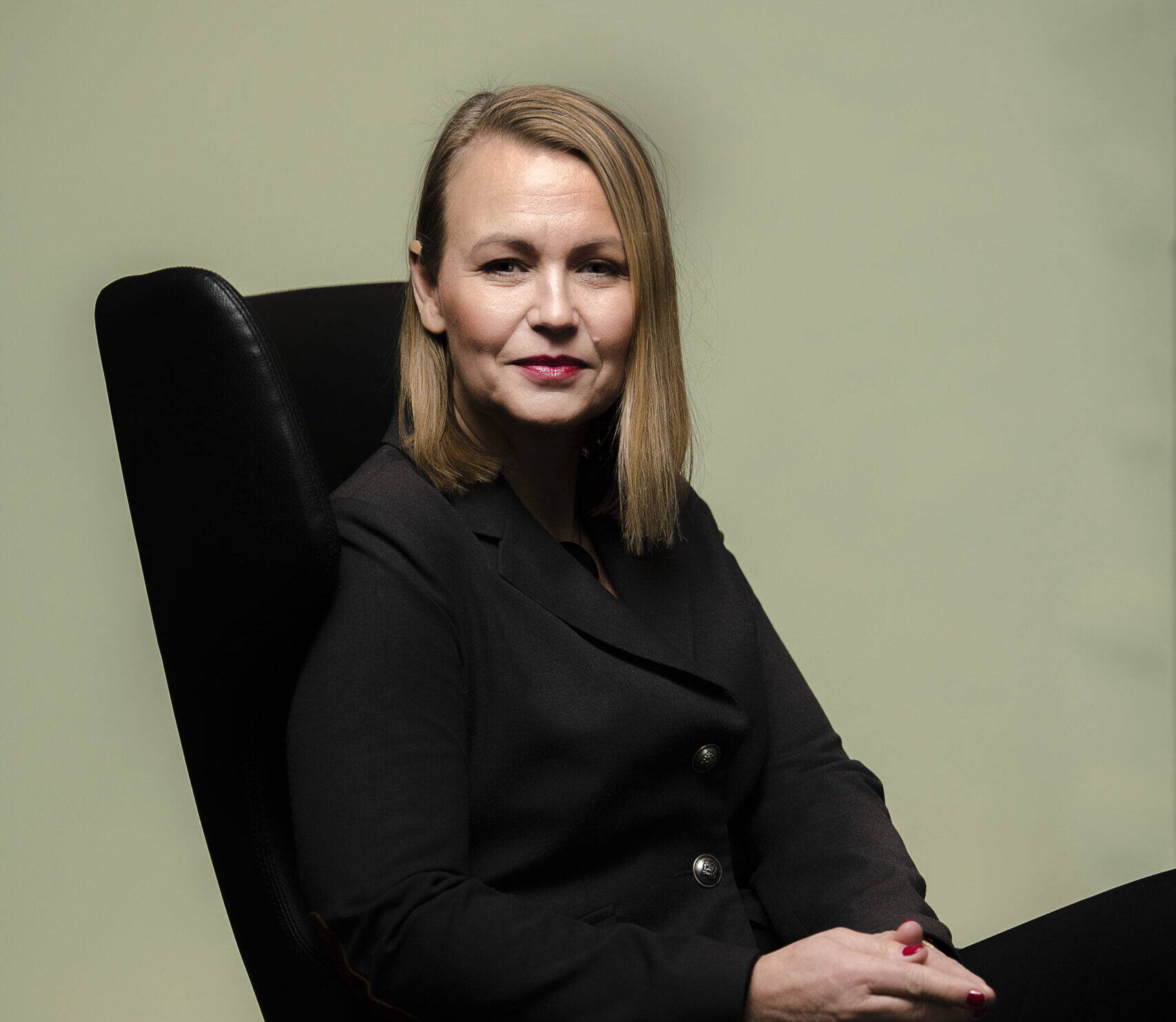 Nina Krakowsky, The Globetrotter Who Creates Homes - FACES Magazine