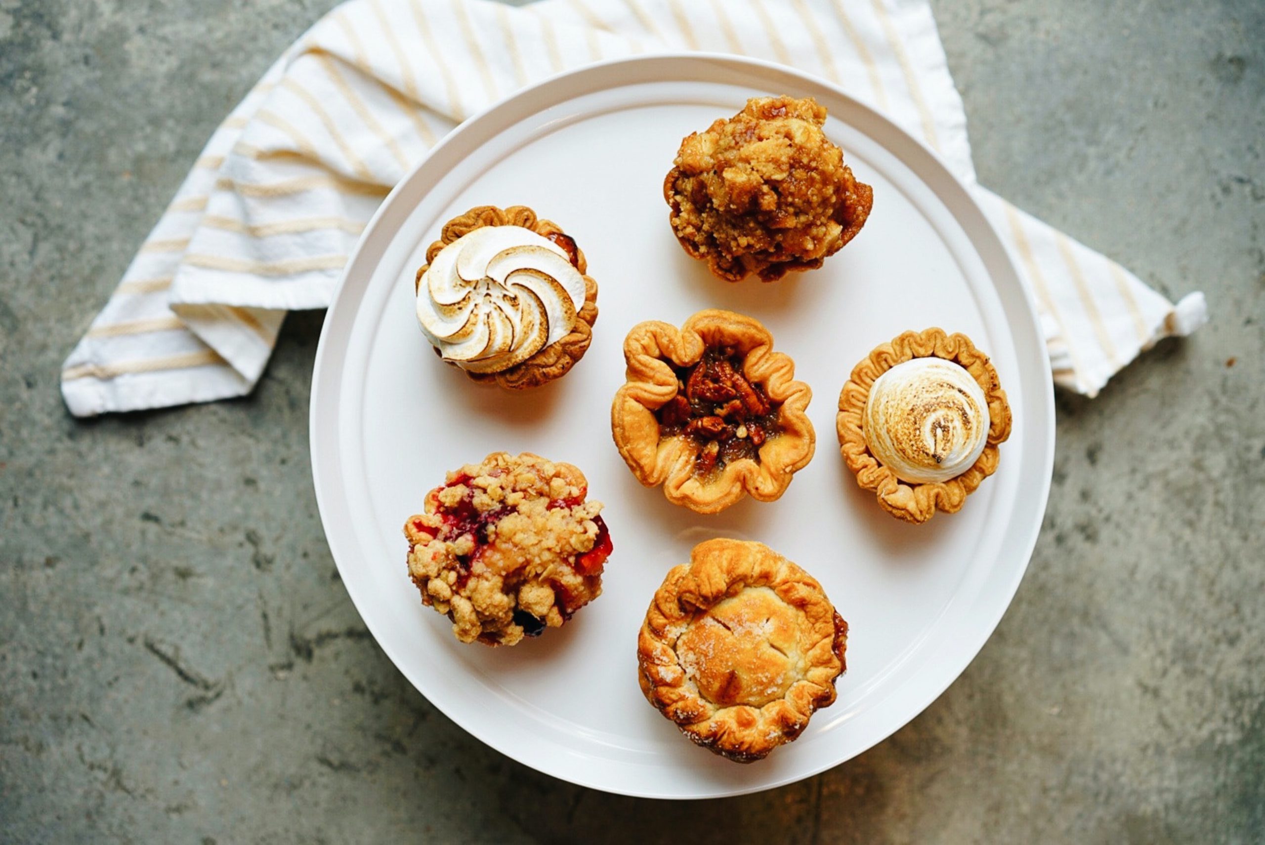 Here Are The 5 Most Popular Pie Flavours In Canada
